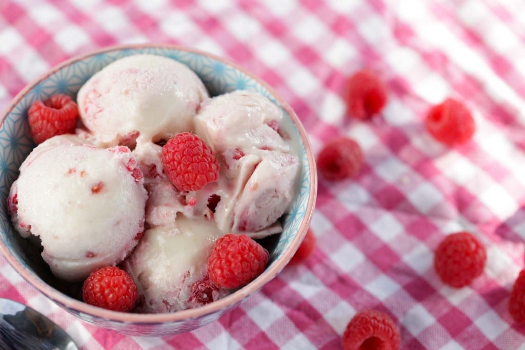 Easy Home-Made Raspberry Ripple Ice-Cream | Gourmet Grazing